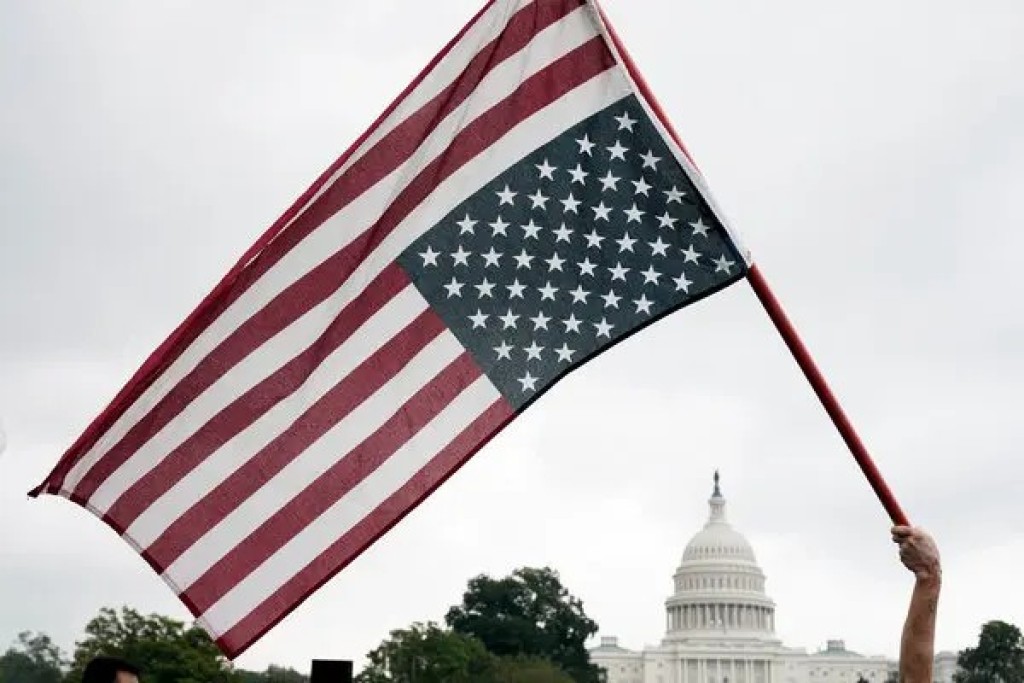 The Controversy Over Upside-Down American Flag and its Public Display